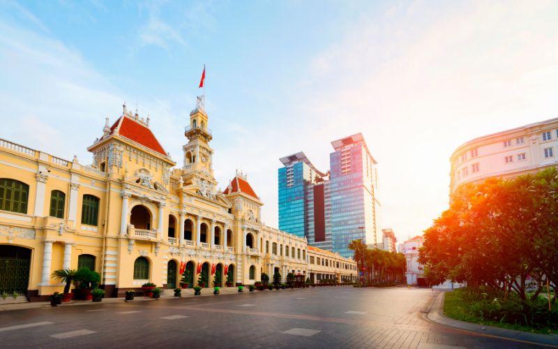 saigon vietnam top tourist attractions | Thang Nguyen Traveler